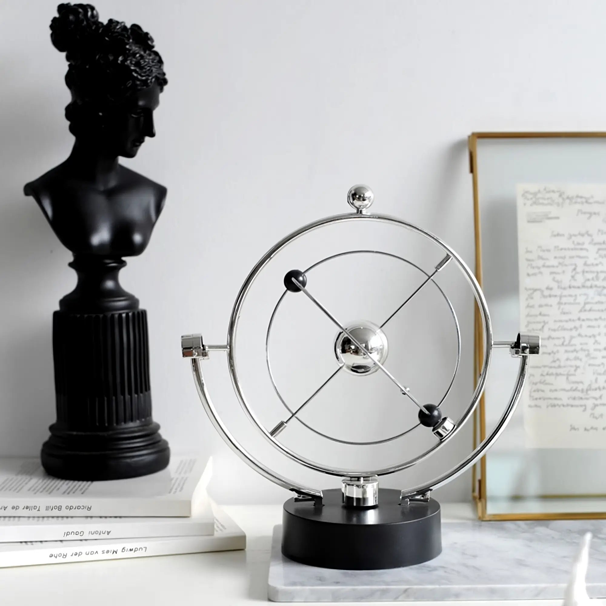 Kinetic orbital art module – Official Bauhaus Japan